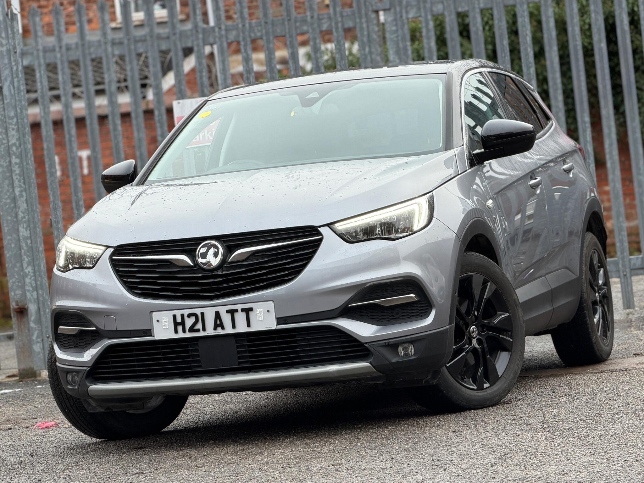 Used 2021 Vauxhall Grandland X 1.2 Turbo SRi Nav Auto Euro 6 (s/s) 5dr ...